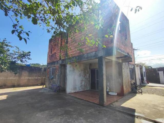 Casa para Venda em Itanhaém, Jamaica, 4 dormitórios, 1 suíte, 3 banheiros, 4 vagas