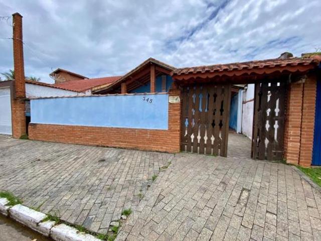 Casa para Venda em Itanhaém, Jamaica, 4 dormitórios, 3 suítes, 1 banheiro, 4 vagas