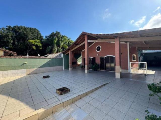 Casa para Venda em Itanhaém, Jamaica, 3 dormitórios, 2 suítes, 1 banheiro, 10 vagas