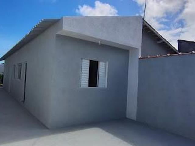 Casa para Venda em Itanhaém, Jardim Magalhães, 2 dormitórios, 1 banheiro, 2 vagas