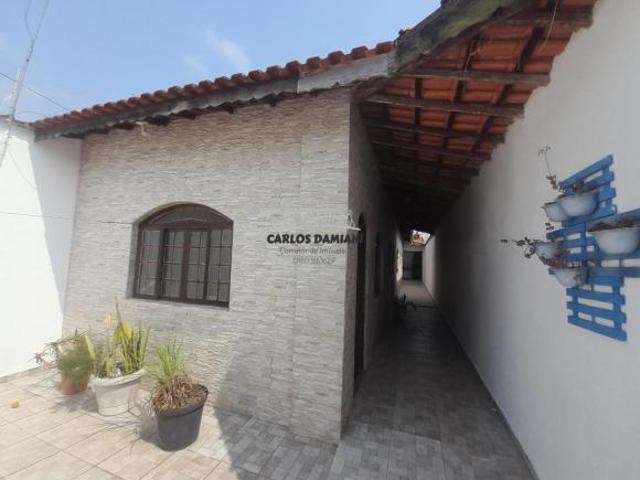 Casa para Venda em Itanhaém, Jardim Bopiranga, 2 dormitórios, 1 suíte, 2 banheiros, 4 vagas