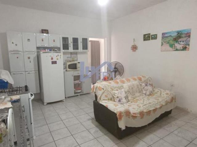 Casa para Venda em Itanhaém, Jardim Diplomata, 4 dormitórios, 1 suíte, 2 banheiros, 4 vagas