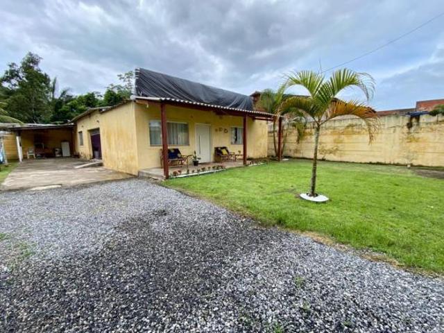Casa para Venda em Itanhaém, Jardim Guacyra, 4 dormitórios, 2 suítes, 1 banheiro, 4 vagas