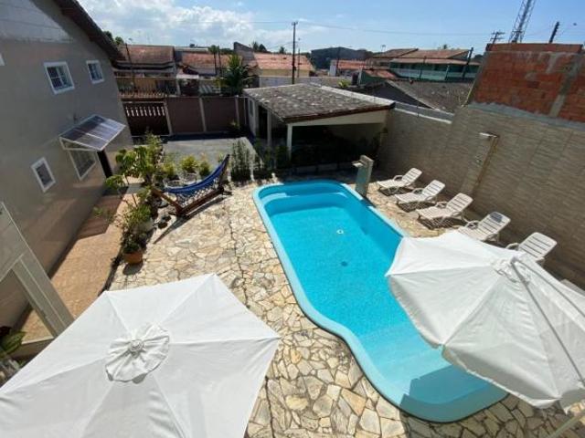Casa para Venda em Itanhaém, Jardim Guacyra, 6 dormitórios, 2 suítes, 6 banheiros, 7 vagas