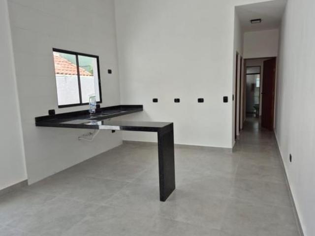 Casa para Venda em Itanhaém, Jardim Grandesp, 2 dormitórios, 1 suíte, 2 banheiros, 4 vagas