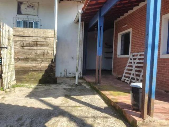 Casa para Venda em Itanhaém, Jardim Diplomata, 2 dormitórios, 1 banheiro, 5 vagas