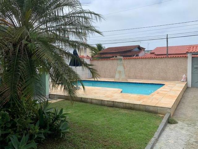 Casa para Venda em Itanhaém, Jardim Grandesp, 3 dormitórios, 1 suíte, 1 banheiro, 4 vagas