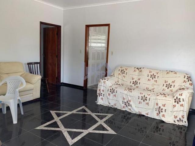 Casa para Venda em Itanhaém, Jardim Grandesp, 4 dormitórios, 1 suíte, 1 banheiro, 8 vagas