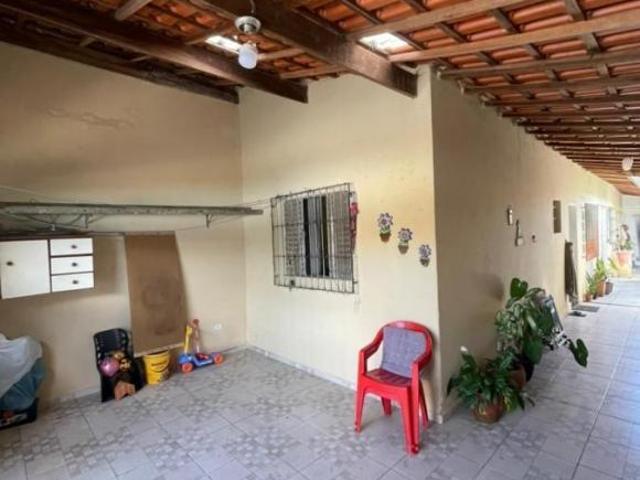 Casa para Venda em Itanhaém, Jardim Ivoty, 2 dormitórios, 1 suíte, 1 banheiro, 2 vagas