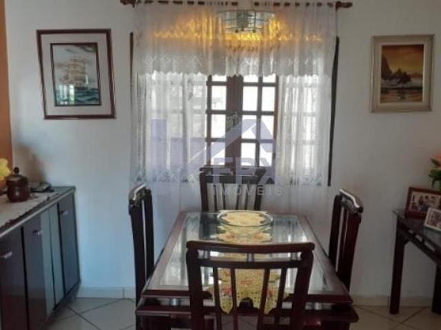 Casa para Venda em Itanhaém, Jardim Jamaica, 3 dormitórios, 1 suíte, 2 banheiros, 2 vagas