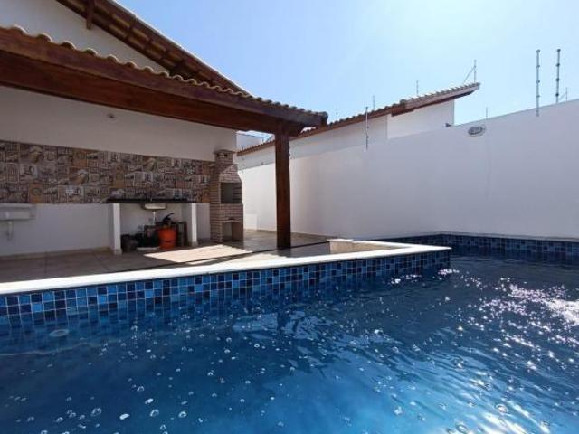 Casa para Venda em Itanhaém, Jardim Jamaica, 3 dormitórios, 1 suíte, 2 banheiros, 2 vagas