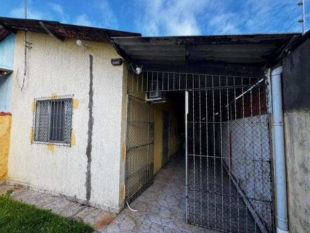Casa para Venda em Itanhaém, Jardim Jamaica, 2 dormitórios, 1 banheiro, 3 vagas