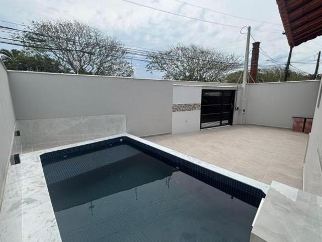 Casa para Venda em Itanhaém, Jardim Jamaica, 2 dormitórios, 1 suíte, 1 banheiro, 2 vagas