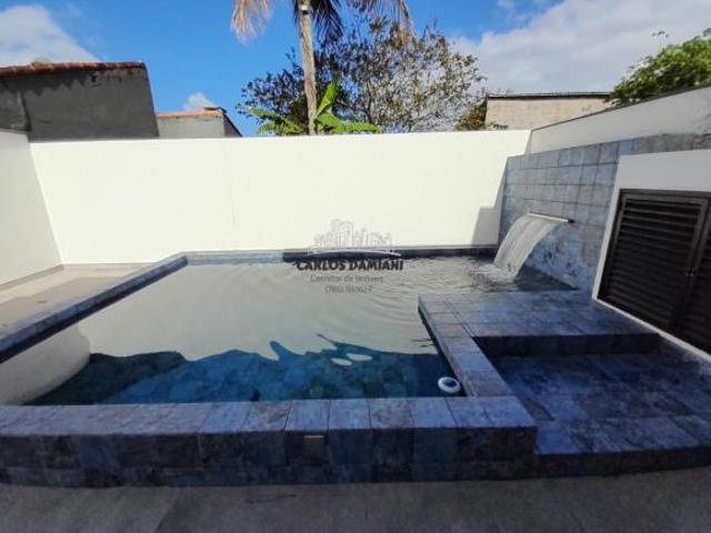Casa para Venda em Itanhaém, Jardim Regina, 2 dormitórios, 2 suítes, 3 banheiros, 3 vagas