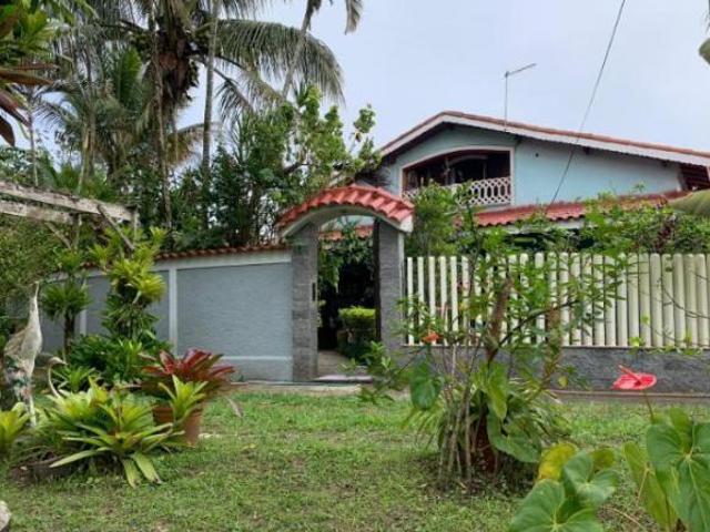 Casa para Venda em Itanhaém, Jardim Regina, 3 dormitórios, 2 suítes, 1 banheiro, 3 vagas
