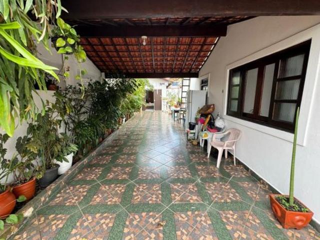 Casa para Venda em Itanhaém, Jardim Suarão, 3 dormitórios, 2 banheiros, 3 vagas