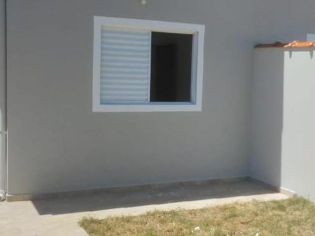 Casa para Venda em Itanhaém, Jardim Umuarama, 2 dormitórios, 1 suíte, 1 banheiro, 2 vagas