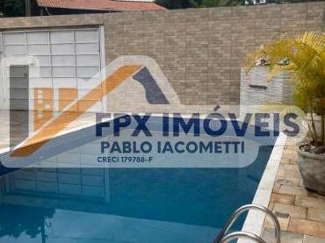 Casa para Venda em Itanhaém, Jardim Umuarama, 2 dormitórios, 1 suíte, 1 banheiro, 4 vagas