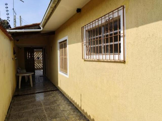 Casa para Venda em Itanhaém, Jd. Itapel, 2 dormitórios, 2 banheiros