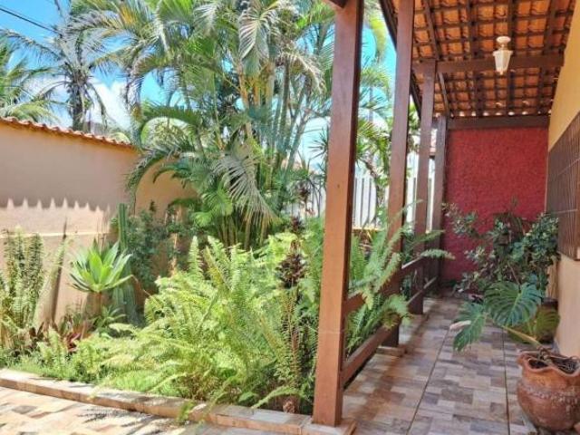 Casa para Venda em Itanhaém, Loty, 3 dormitórios, 1 suíte, 2 banheiros, 6 vagas