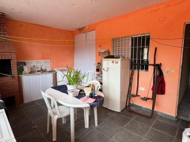 Casa para Venda em Itanhaém, Loty, 3 dormitórios, 2 banheiros, 4 vagas