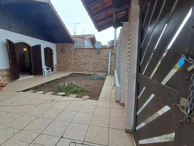 Casa para Venda em Itanhaém, Loty, 3 dormitórios, 2 banheiros, 6 vagas