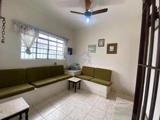Casa para Venda em Itanhaém, Loty, 3 dormitórios, 3 banheiros, 2 vagas