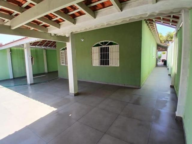 Casa para Venda em Itanhaém, Luizamar Mirim, 3 dormitórios, 1 suíte, 1 banheiro, 3 vagas