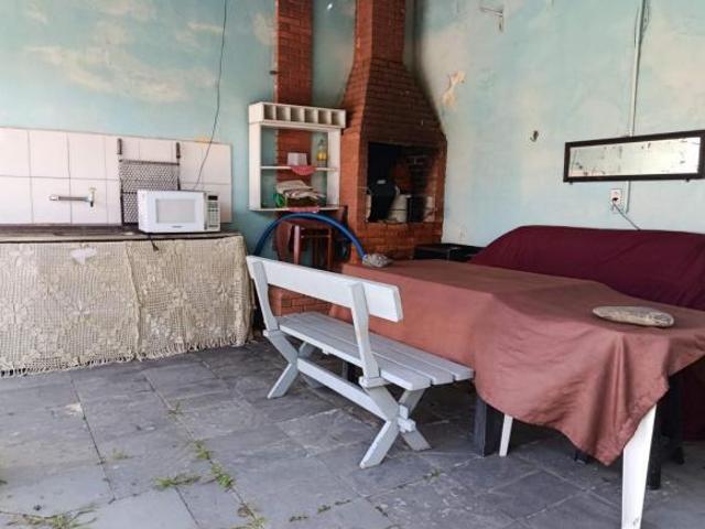 Casa para Venda em Itanhaém, Luizamar Mirim, 2 dormitórios, 1 suíte, 2 banheiros, 2 vagas