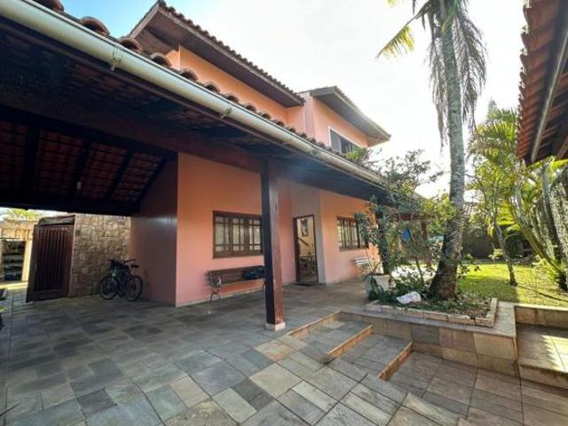 Casa para Venda em Itanhaém, Nova Itanhaém, 4 dormitórios, 4 suítes, 2 banheiros, 6 vagas
