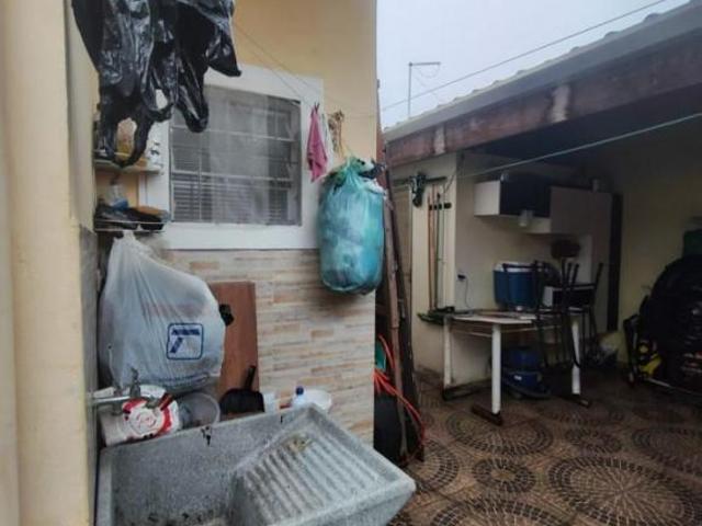 Casa para Venda em Itanhaém, Nova Itanhaém, 2 dormitórios, 1 suíte, 3 banheiros, 2 vagas