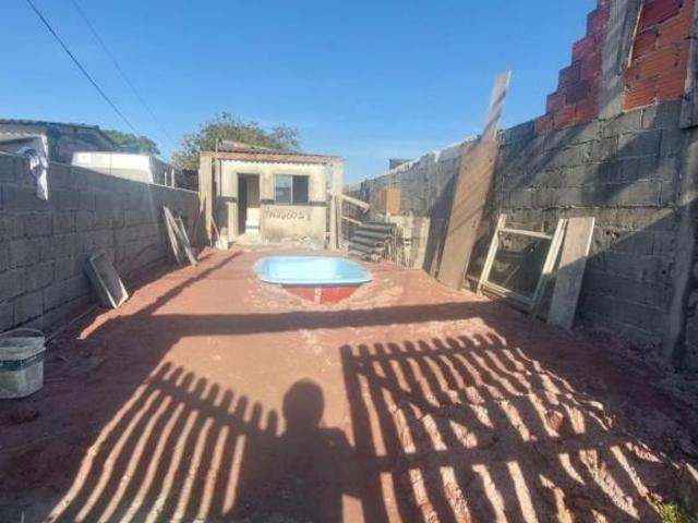 Casa para Venda em Itanhaém, São Pedro, 1 dormitório, 1 banheiro, 2 vagas