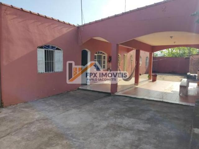 Casa para Venda em Itanhaém, São Pedro, 3 dormitórios, 2 banheiros, 5 vagas
