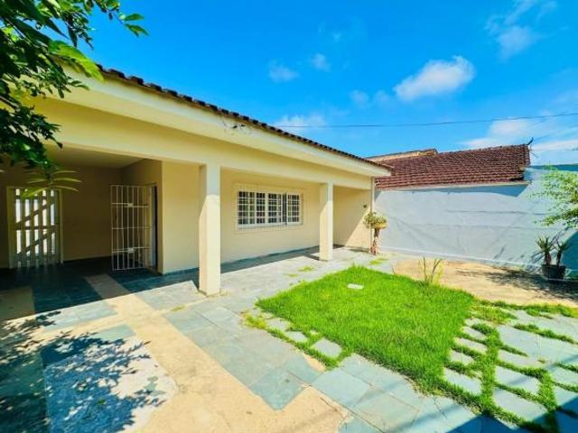 Casa para Venda em Itanhaém, Satélite, 4 dormitórios