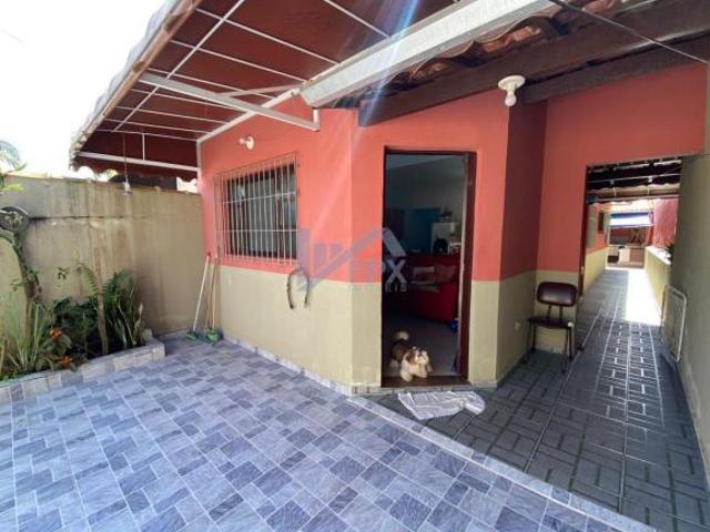Casa para Venda em Itanhaém, Savoy, 3 dormitórios, 1 suíte, 2 banheiros, 2 vagas