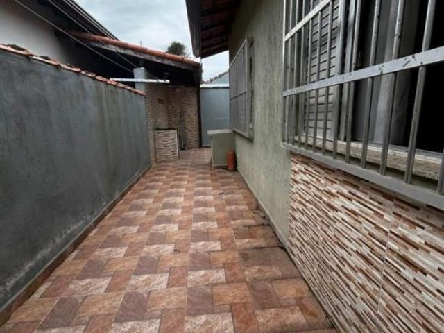 Casa para Venda em Itanhaém, Savoy, 5 dormitórios, 1 suíte, 1 banheiro, 2 vagas