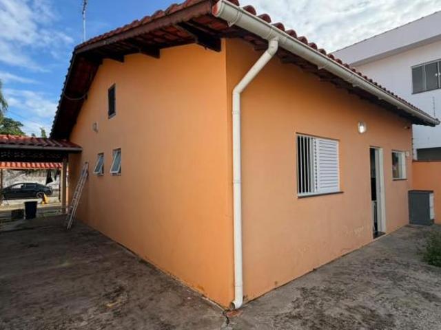 Casa para Venda em Itanhaém, Santa Julia, 3 dormitórios, 2 suítes, 1 banheiro, 5 vagas