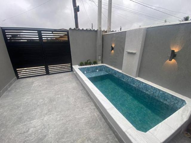 Casa para Venda em Itanhaém, Santa Julia, 2 dormitórios, 1 suíte, 1 banheiro, 2 vagas