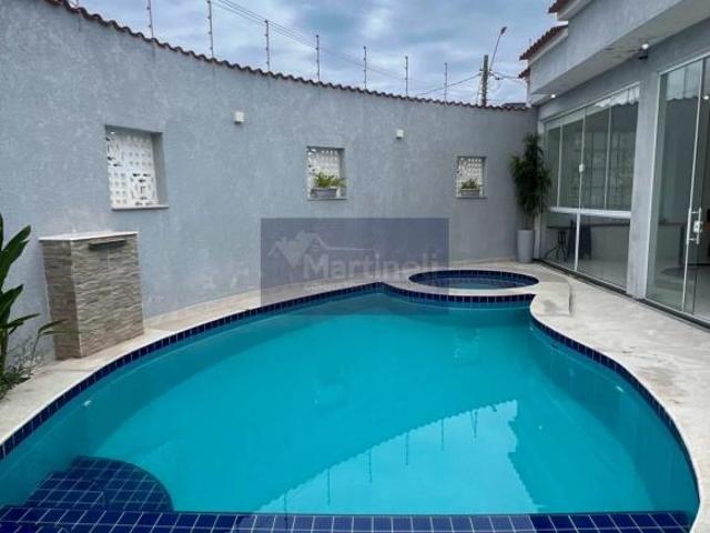 Casa para venda em Itanhaém SP, bairro Grandesp: 4 quartos, 1 suíte, 1 sala, 3 banheiros, 4 vagas de