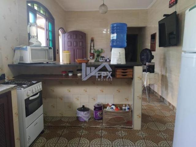 Casa para Venda em Itanhaém, Suarão, 2 dormitórios, 1 suíte, 1 banheiro, 2 vagas