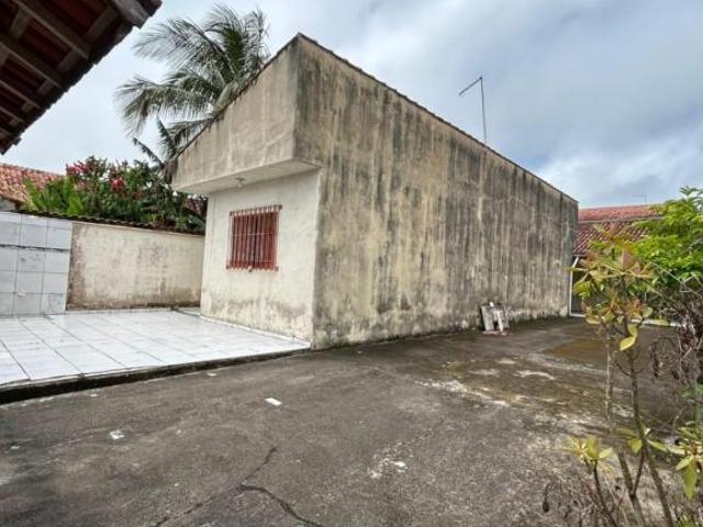 Casa para Venda em Itanhaém, Parque Augustus, 2 dormitórios, 3 banheiros, 8 vagas