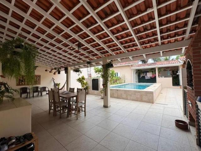 Casa para Venda em Itanhaém, Praia dos Sonhos, 4 dormitórios, 4 suítes, 1 banheiro, 5 vagas