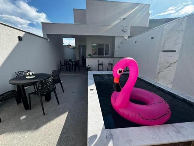 Casa para Venda em Itanhaém, Tupy, 2 dormitórios, 1 suíte, 2 banheiros, 2 vagas