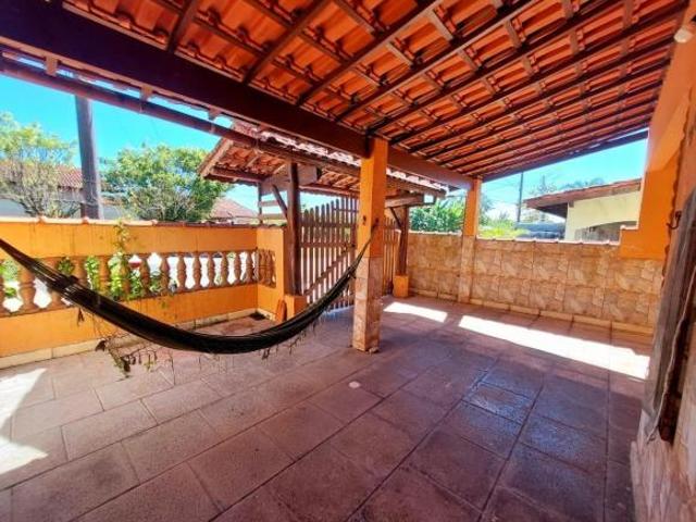 Casa para Venda em Itanhaém, Tupy, 3 dormitórios, 2 suítes, 1 banheiro, 3 vagas