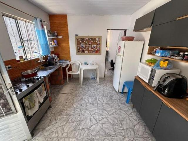 Casa para Venda em Itanhaém, Umuarama, 1 dormitório, 1 suíte, 4 vagas