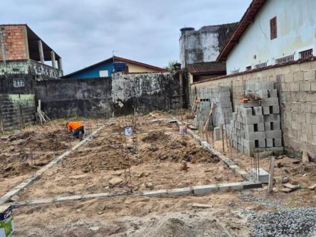 Casa para Venda em Itanhaém, Verde Mar, 2 dormitórios, 1 suíte, 1 banheiro, 2 vagas