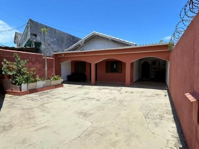 Casa para Venda em Itanhaém, Vila São Paulo, 4 dormitórios, 1 suíte, 3 banheiros, 5 vagas