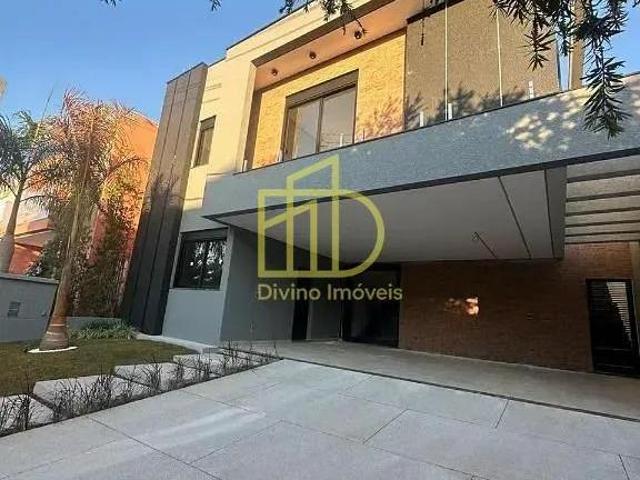 Casa para venda em Itapeva de 260.00m² com 3 Quartos, 3 Suites e 4 Garagens