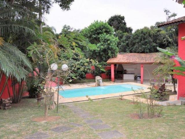 Casa para Venda em Itapevi, Transurb, 4 dormitórios, 2 suítes, 8 banheiros, 6 vagas