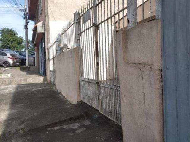 Casa para Venda em Itapecerica da Serra, 2 dormitórios, 1 suíte, 1 banheiro, 2 vagas